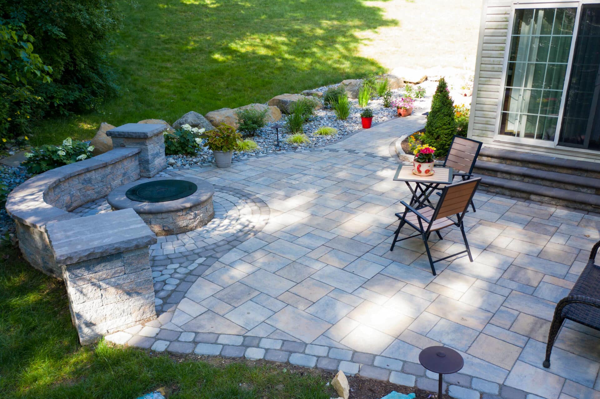 Retaining Wall with Steps Installer, Lancaster,PA